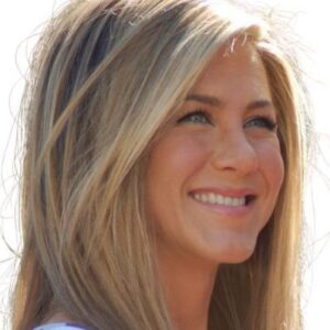 Soft Summer Celebrities: Red Carpet Looks, Makeup, and More | My Eco Closet