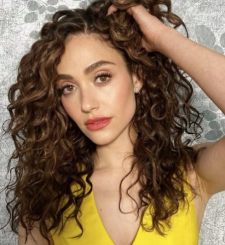 Bright Spring Celebrities: The Ultimate Guide - My Eco Closet